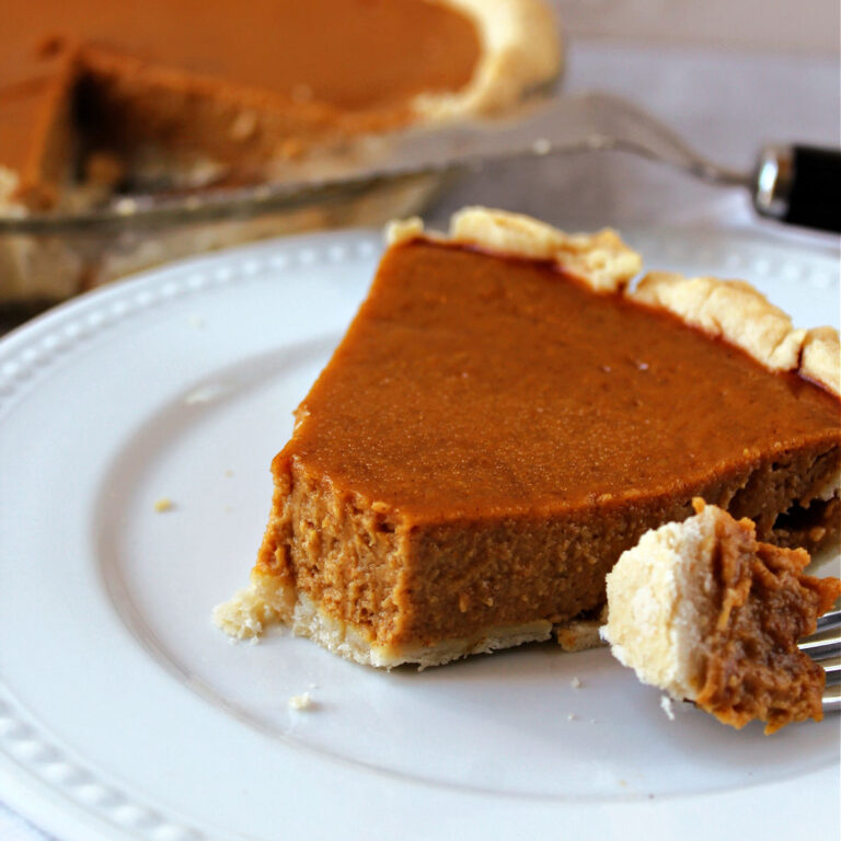 Simple Easy Pumpkin Pie - Baking With Mom