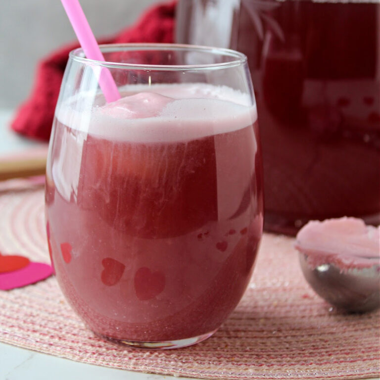 Valentine Day Punch - Baking With Mom