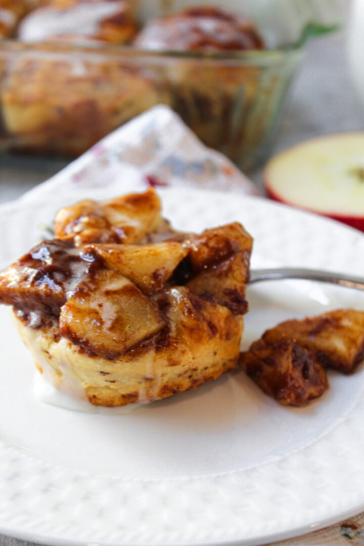 Easy Apple Cinnamon Rolls - Baking With Mom